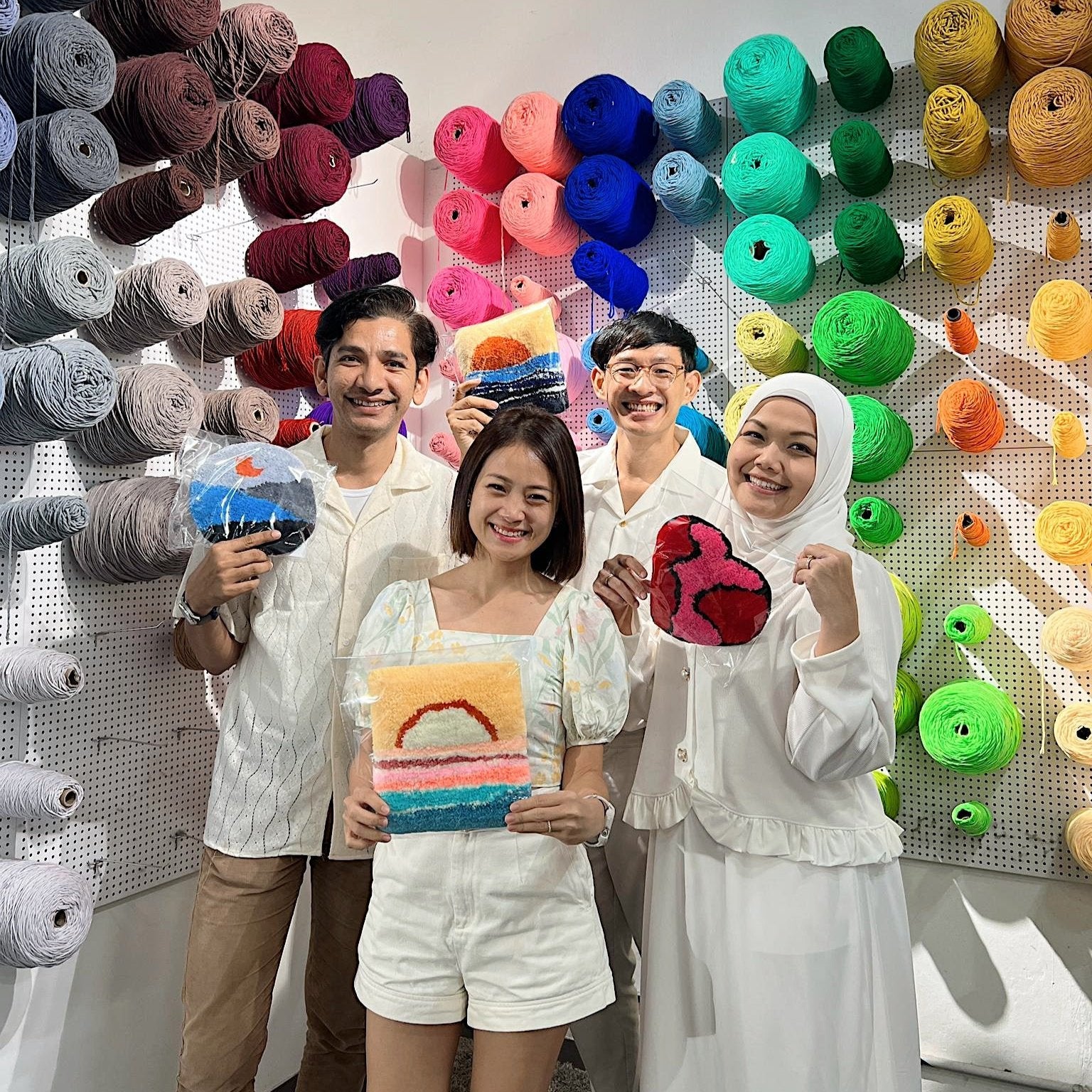 Mini Frame Tufting (30*30cm - 1.5 hours) – HelloRugs